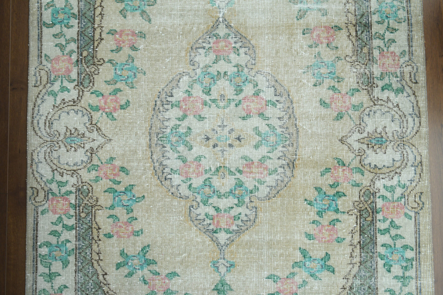 Rugser ® Handmade Vintage Rugs